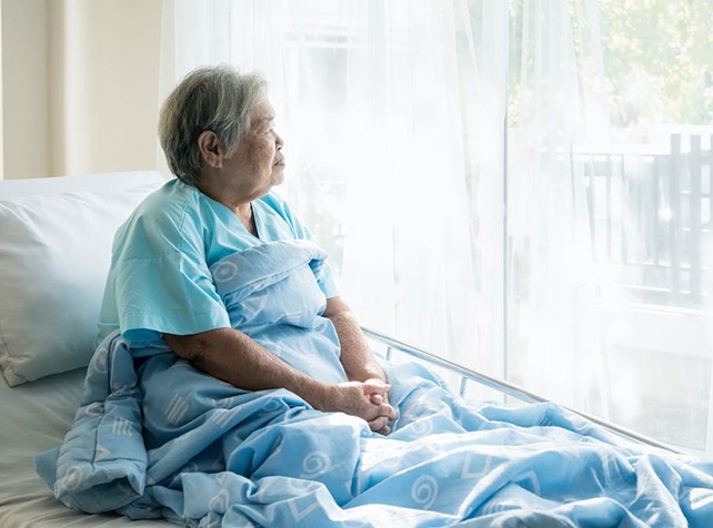 Bed rest in hospital can be bad for you. Here's what nurses say would ...